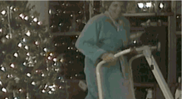 10 total Christmas failures (GIFs) - Christmasify.com